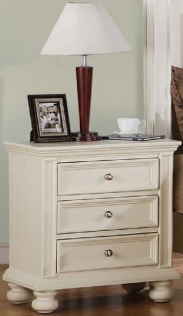 Winners Only Cape Cod Eggshell White 26 Nightstand
