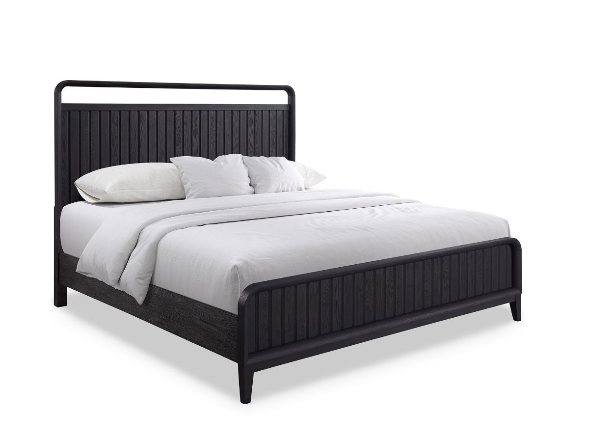 August Queen Bed | Bob Mills Furniture