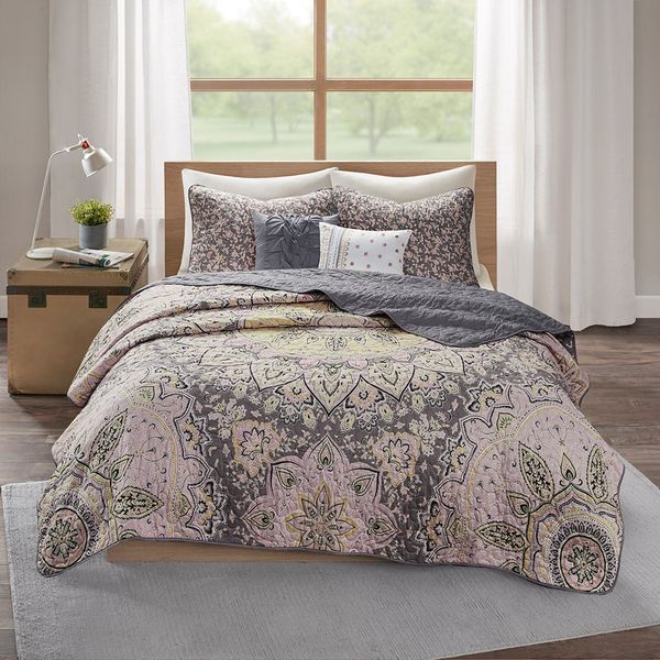 Olliix by Intelligent Design Odette Pink and Grey Twin/Twin XL Boho ...