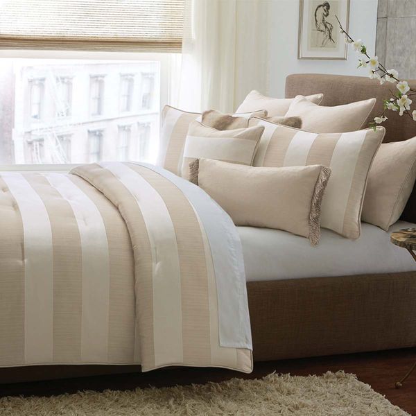 Michael Amini® Amalfi 9-Piece Sand Queen Comforter Set | Lacks ...