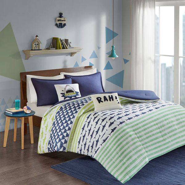 Olliix by Urban Habitat Kids Finn Green/Navy Full/Queen Shark Cotton ...