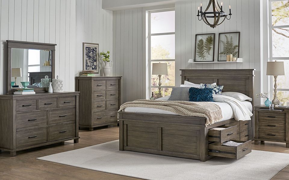 A-America® Glacier Point Graystone Queen Captain Panel Bed | Darvin ...