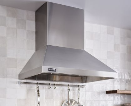 Viking 30 Nantucket Chimney Wall Hood with Standard Ventilator