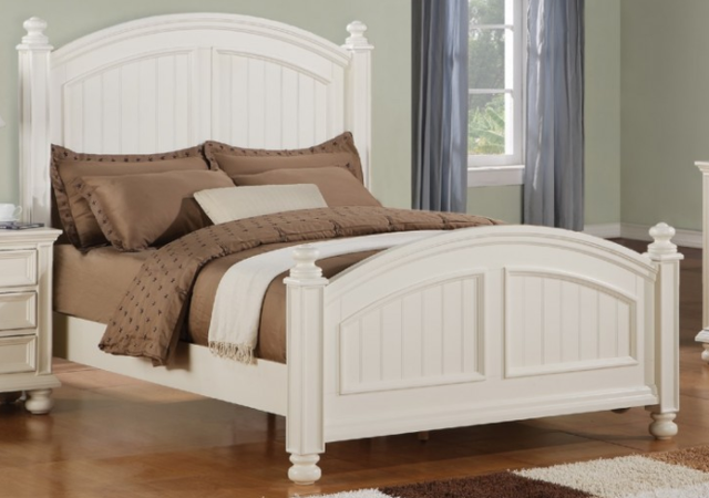 Winners Only® Cape Cod Eggshell White Bed | Arthur F. Schultz | Erie, PA