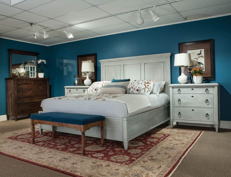Durham Furniture Springville Truffle/Greystone Queen Panel Bed | Wiens ...