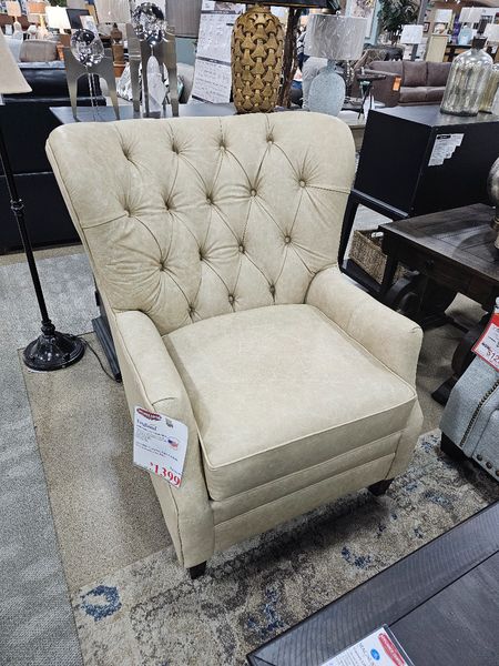 England Furniture Nellie Cheyenne Trail Chair | Appliance Center of ...
