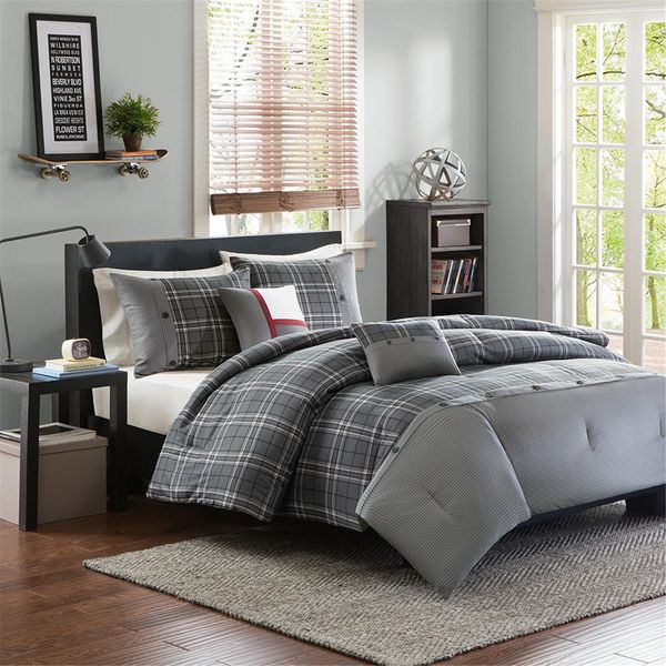 Olliix by Intelligent Design Daryl Grey Full/Queen Comforter Set | Big ...