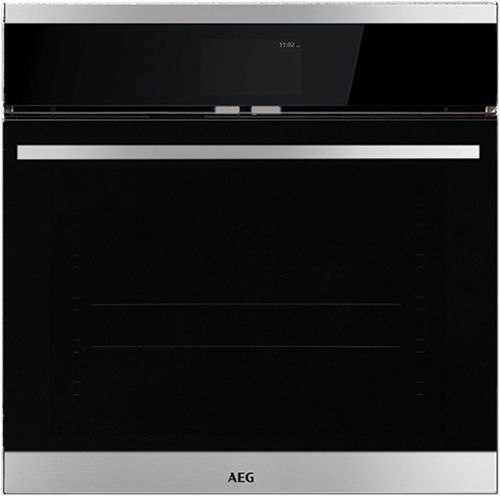 AEG 30" Stainless Steel Single Electric Wall Oven | FW Black