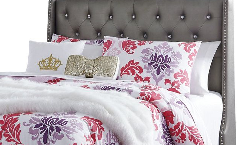 Coralayne gray queen upholstered bed store