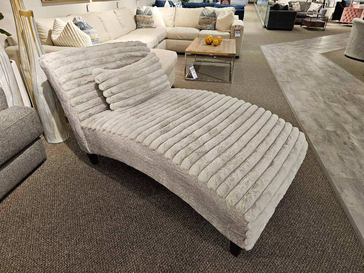Shop Chaise Loungers Walker Furniture Mattress Nevada