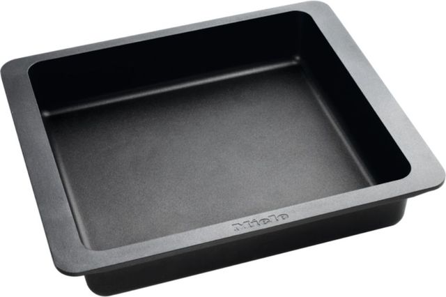 Miele Induction Gourmet Casserole Dish | Universal Appliances