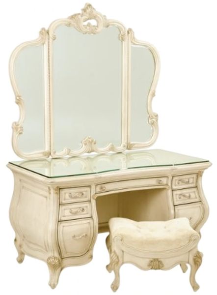 Michael Amini® & Jane Seymour™ Platine de Royale™ 3-Piece Champagne ...