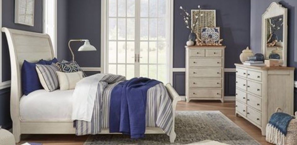 Liberty Furniture Farmhouse Reimagined 4-Piece Antique White/Chestnut ...