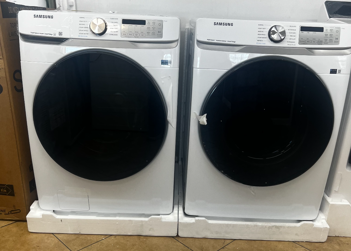 Samsung 27 Inch Wide 4.5 Cu. Ft. Front Loading Washer and 27 Inch Wide ...